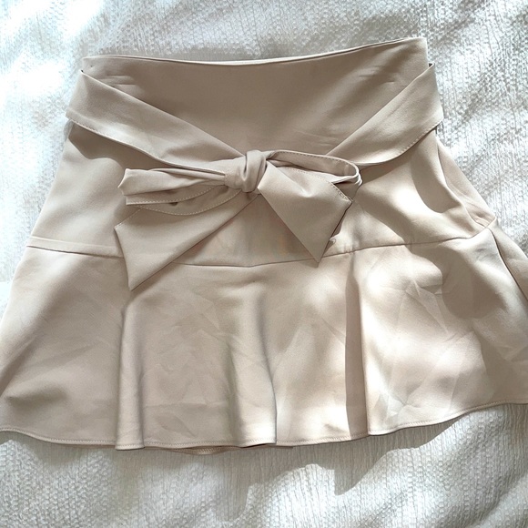 Zara | Skirts | Zara Cream Mini Skort | Poshmark